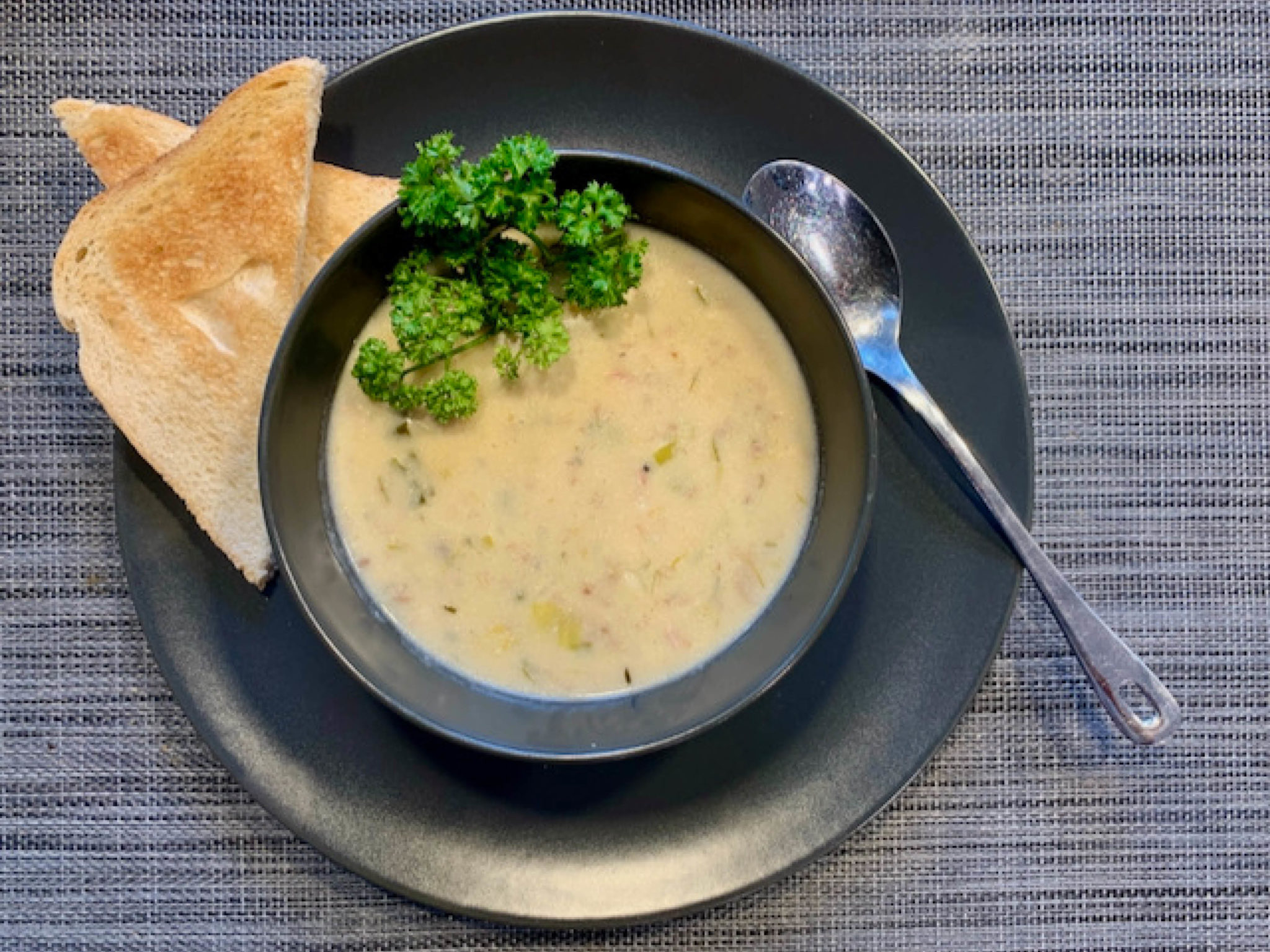 Lauchcreme Suppe im Schlauch ca. 500g – Onlineshop Fleischerei Borghs